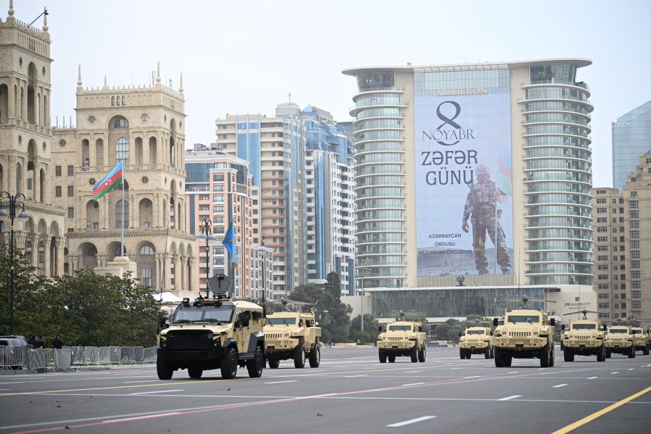 Zəfər Gününə həsr olunmuş hərbi parada hazırlıq məşqləri keçirilib